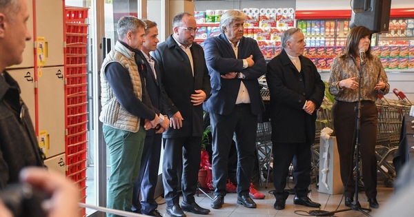 Mirá quiénes fueron a la inauguración del supermercado Don Eduardo